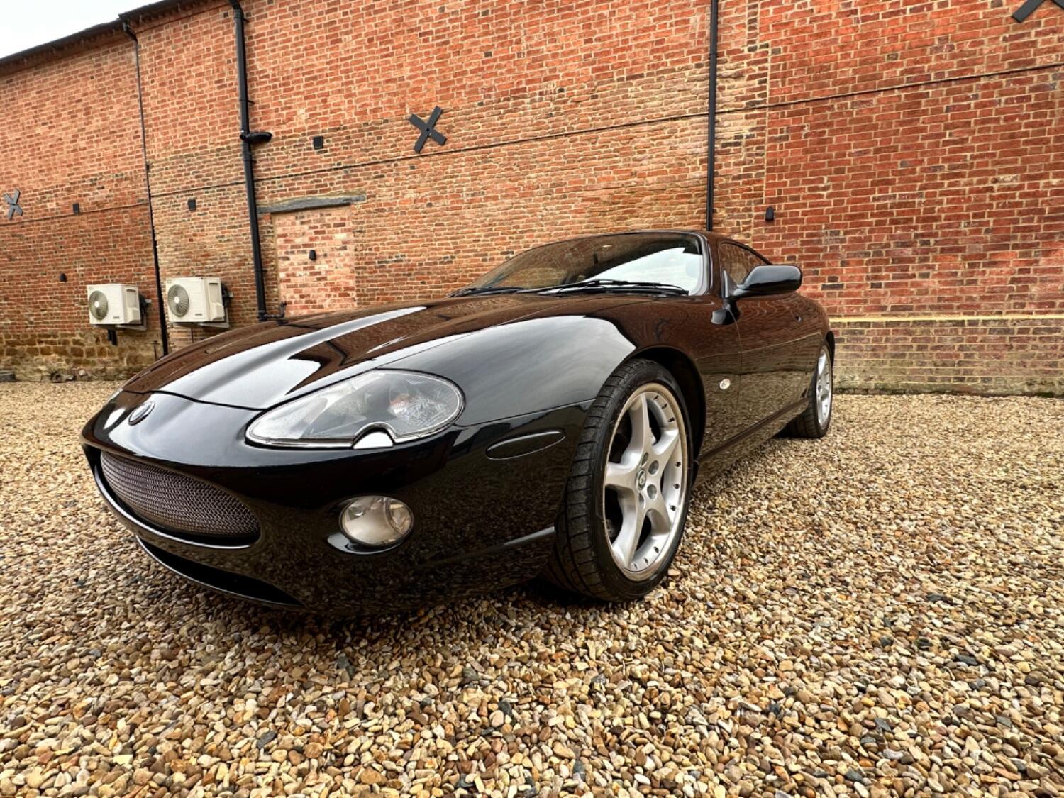 SOLD - Used JAGUAR XK8 2005 Black in Winwick, Northamptonshire | Turn 2 ...